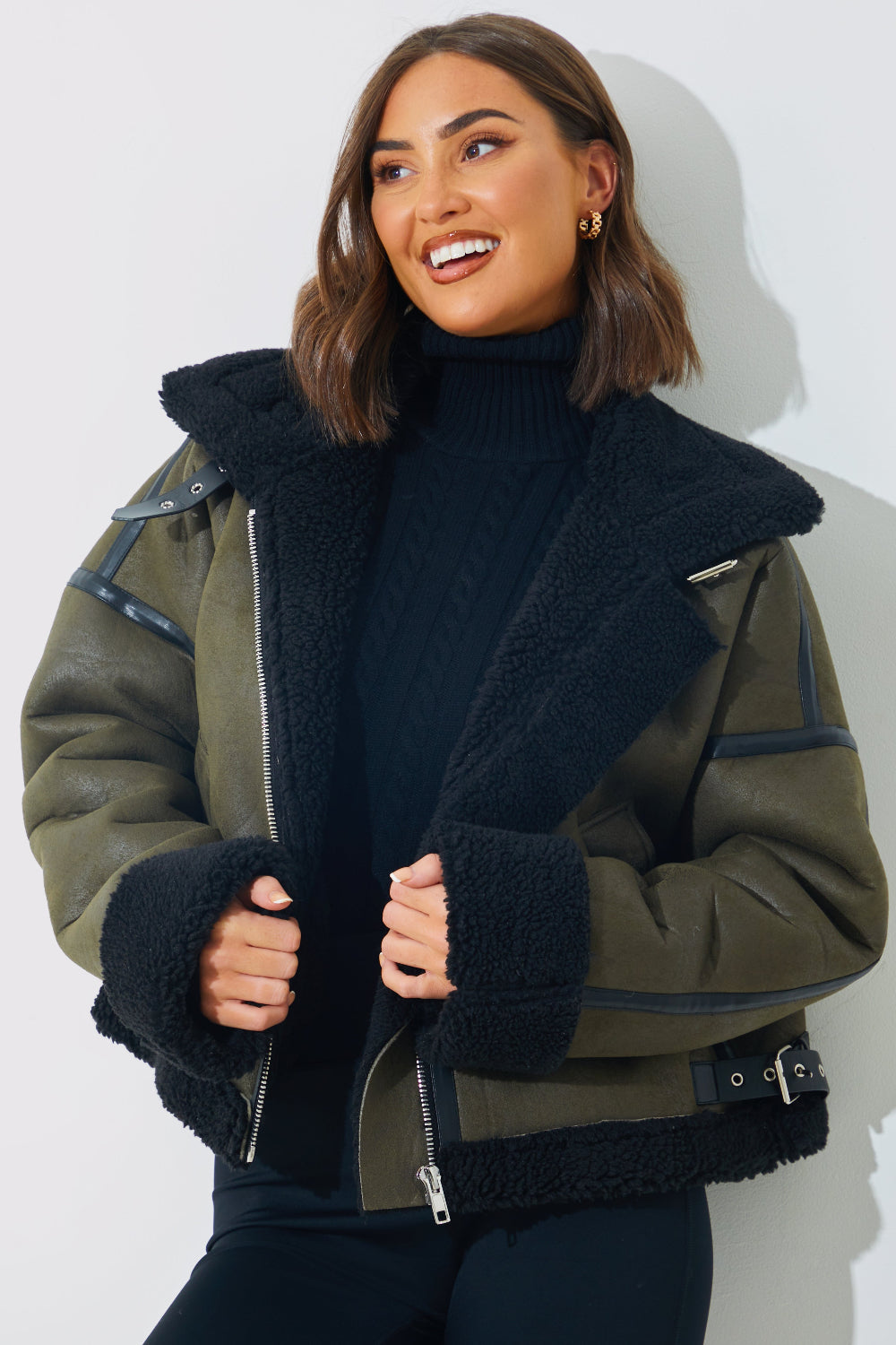 Contrast Borg Aviator Jacket – InTheStyle