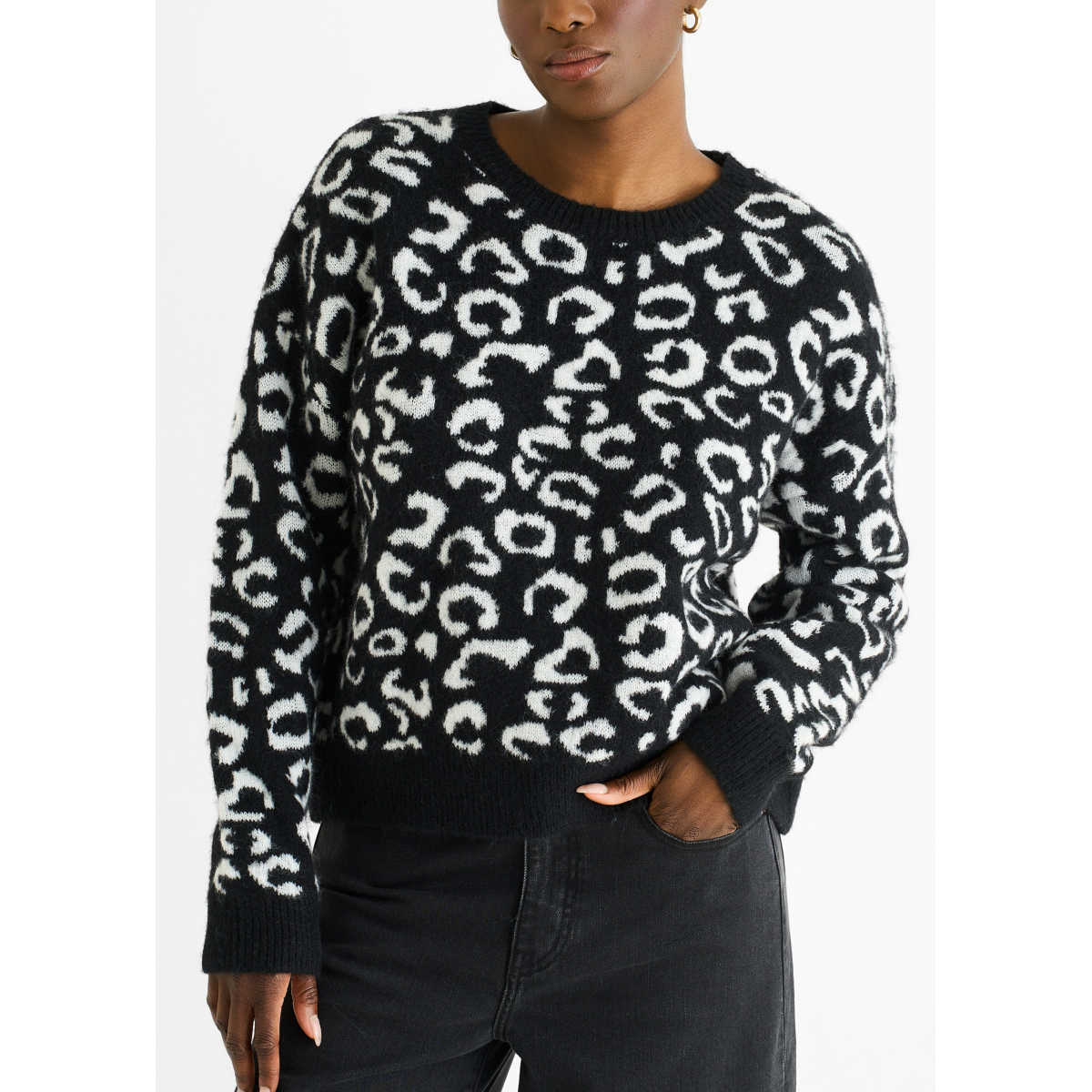 Black Animal Pattern loose Fit Knit Jumper – InTheStyle